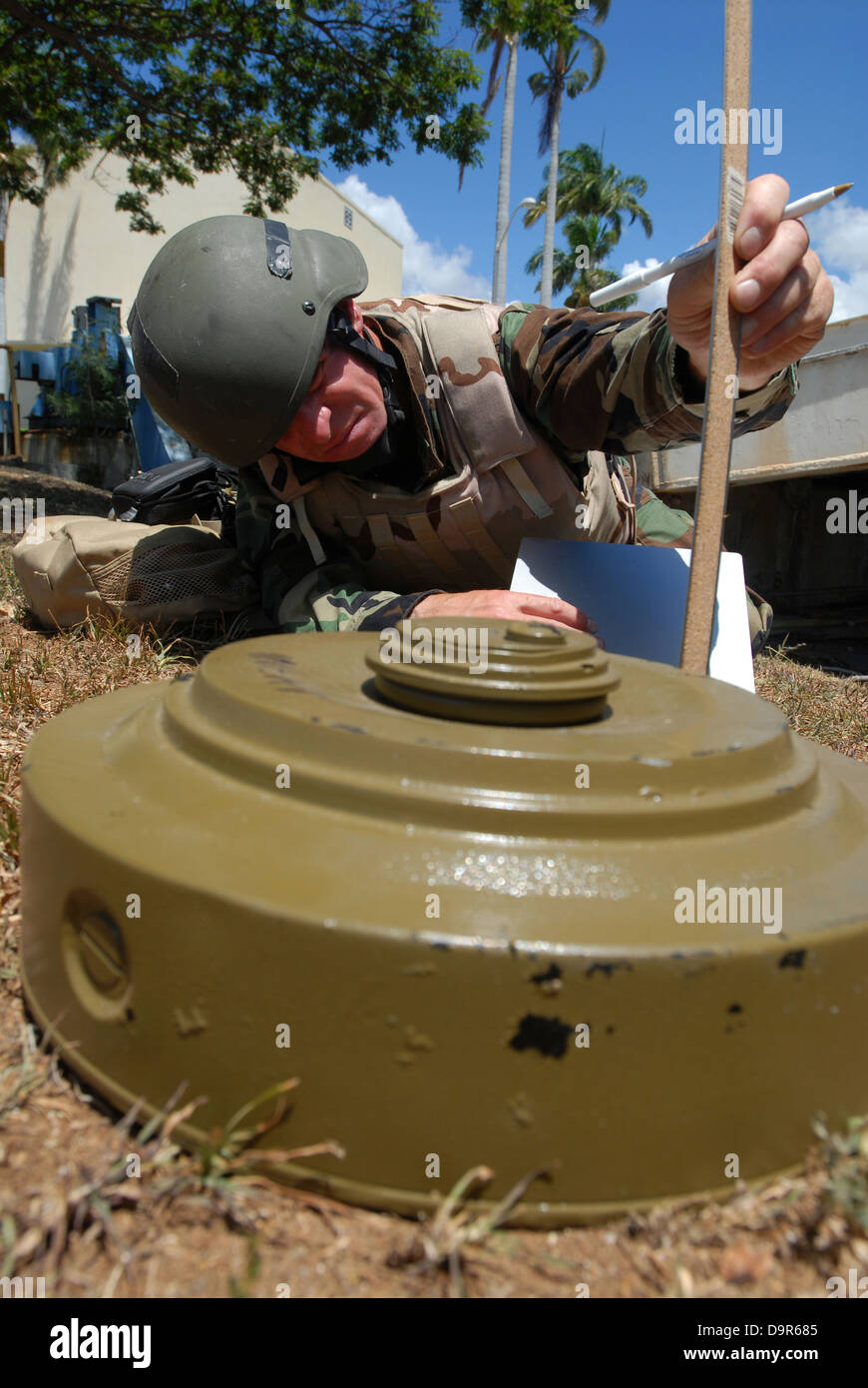 A US Navy sailor assigned to explosive ordinance disposal Operation ...