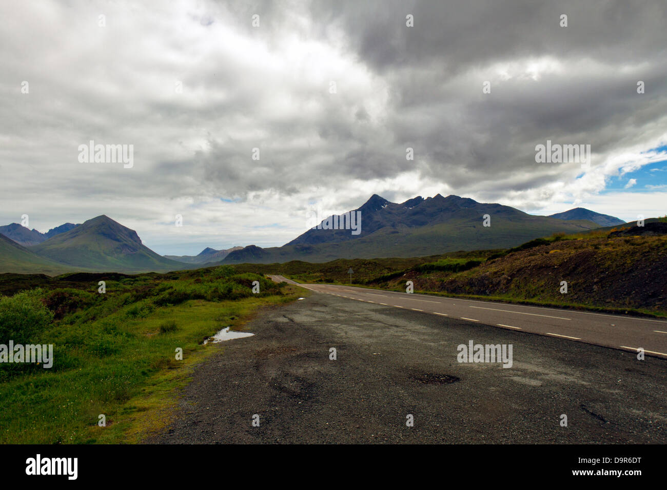 Cuillin Hills on the Isle of Skye, Scotland, seen from the main road ...