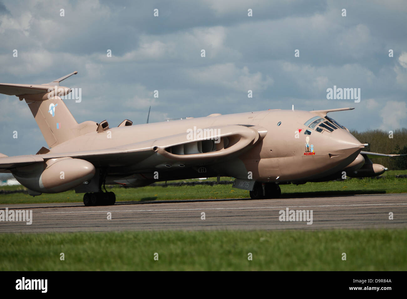 Ex RAF Victor jet at Cold War Jets Display at Bruntingthorpe airfield ...