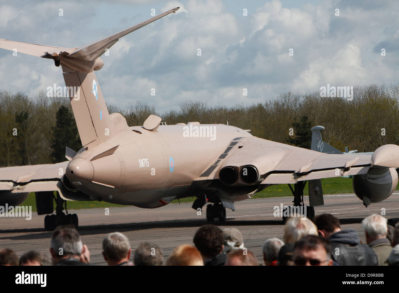 Ex RAF Victor jet at Cold War Jets Display at Bruntingthorpe airfield ...