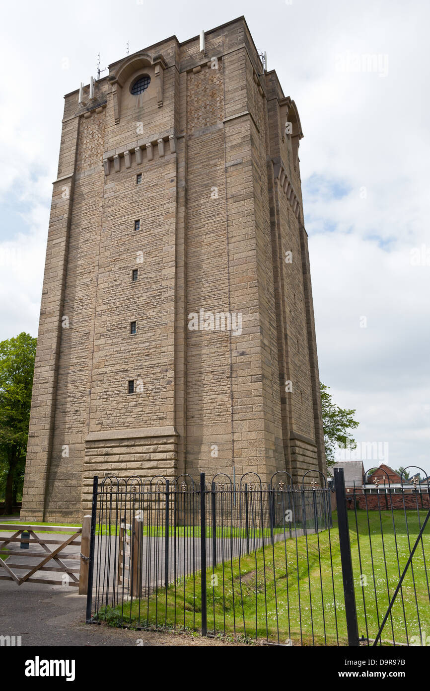 Lincoln Water Tower High Resolution Stock Photography and Images - Alamy