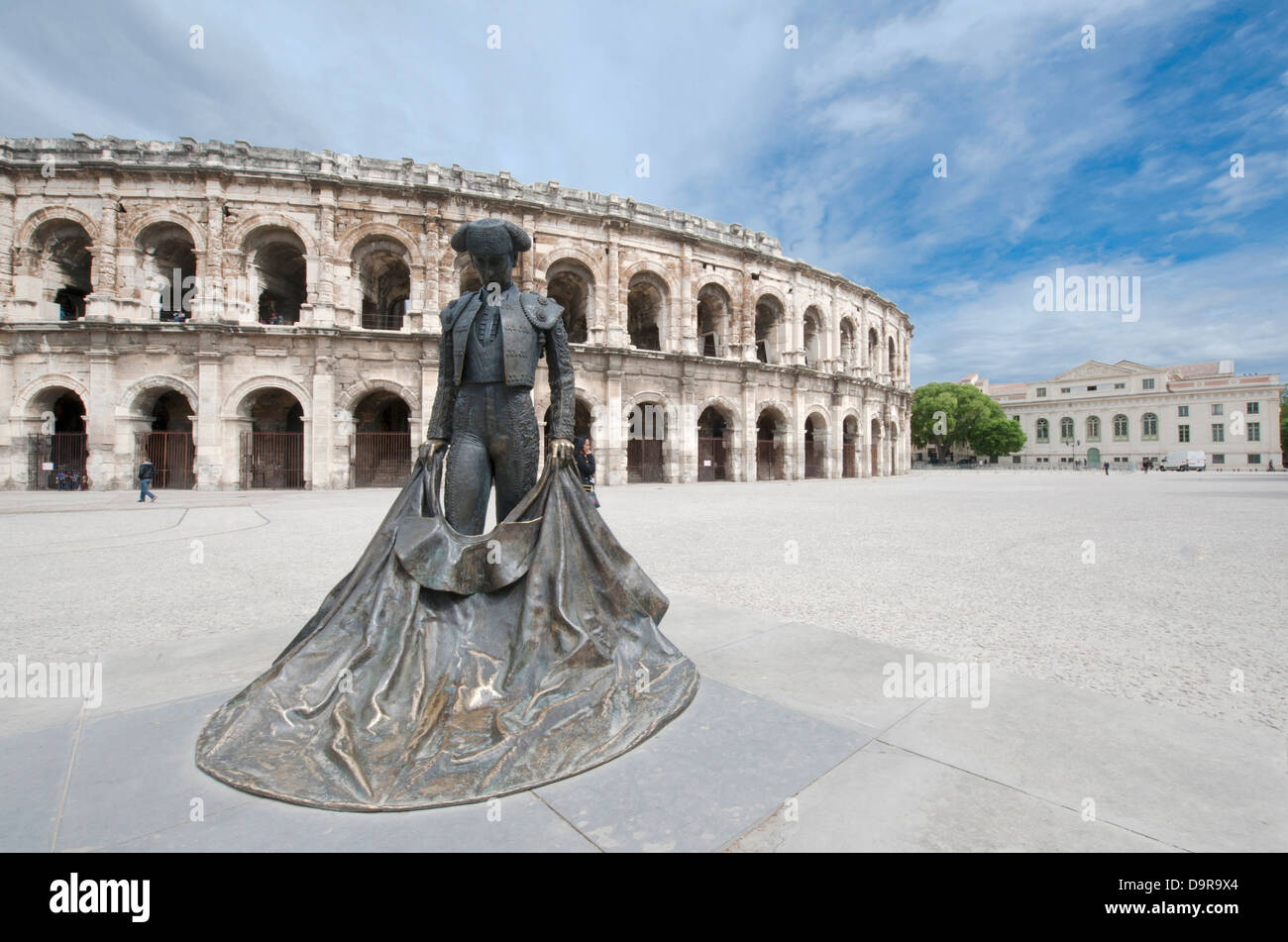 Statue of the famous bull-fighter Nimeño in front of Les Arénes, the ...
