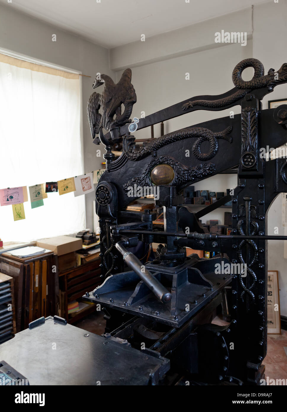 Victorian printing press hi-res stock photography and images - Alamy