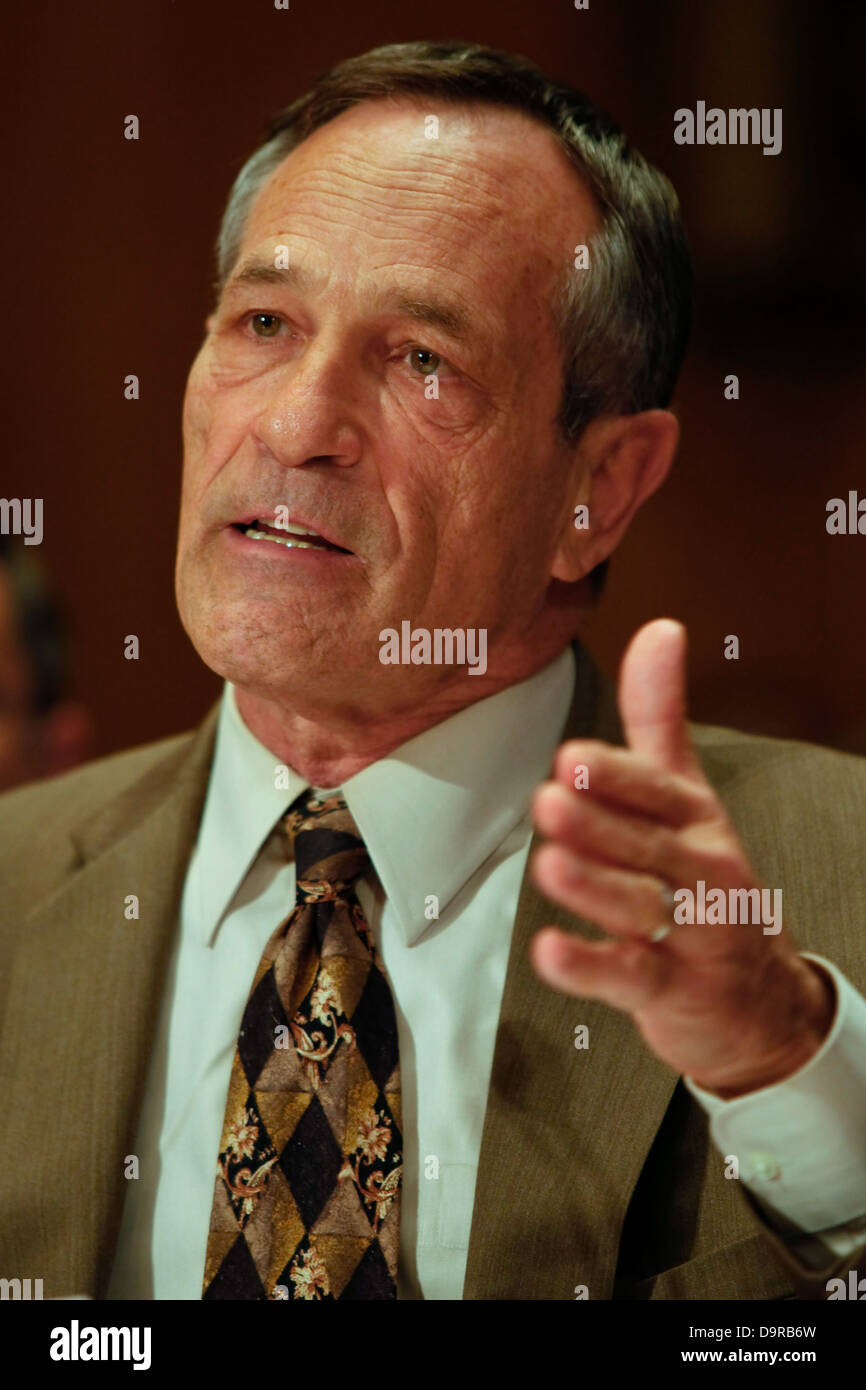 U.S. Customs and Border Protection Commissioner Alan D. Bersin ...