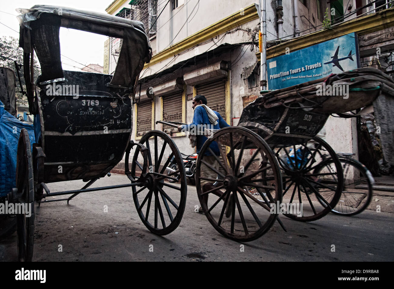 Rickshaws in the streets of Calcutta. Calcutta, West Bengal, India ...