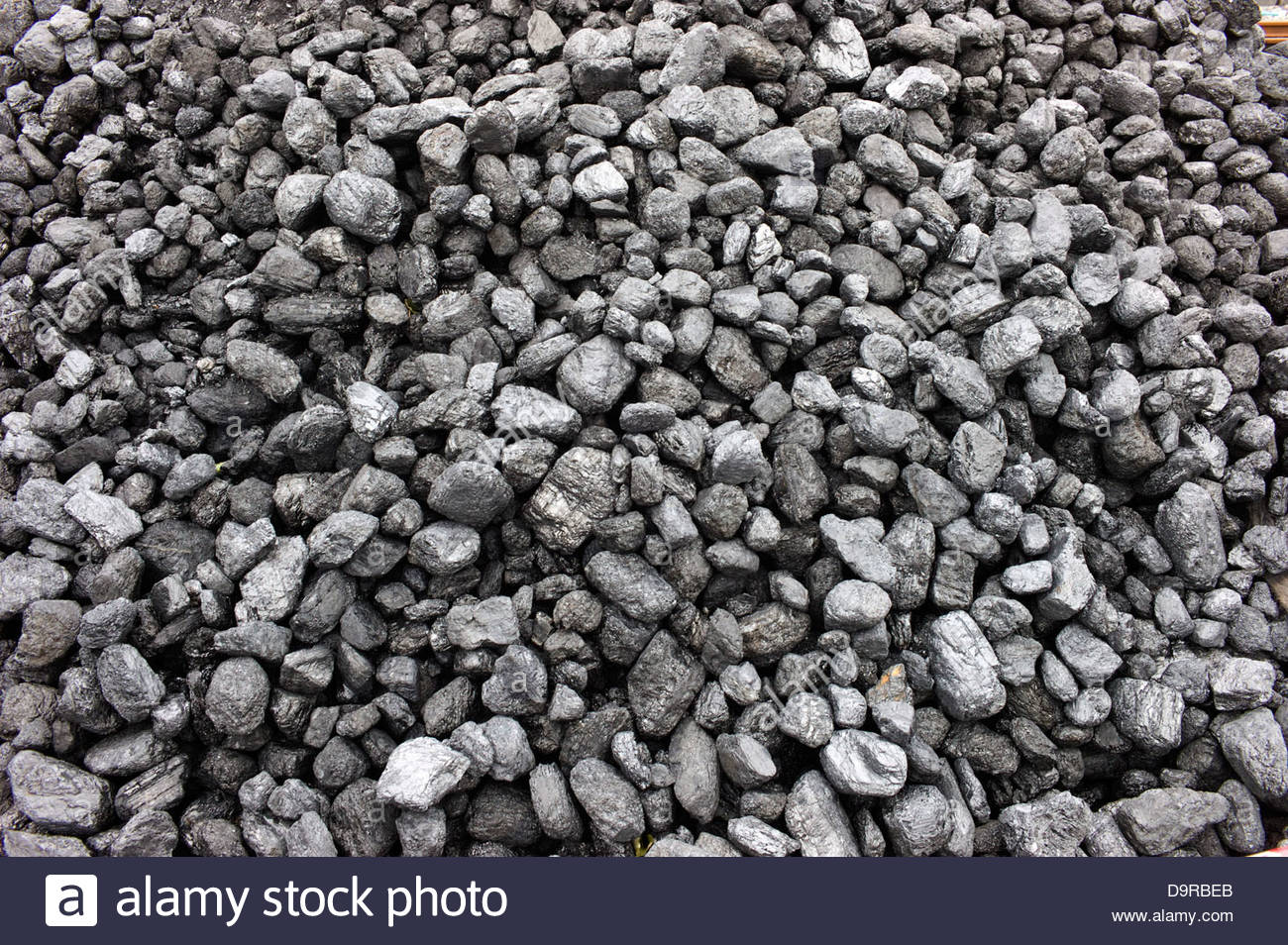 Coal Lumps Stock Photos & Coal Lumps Stock Images - Alamy