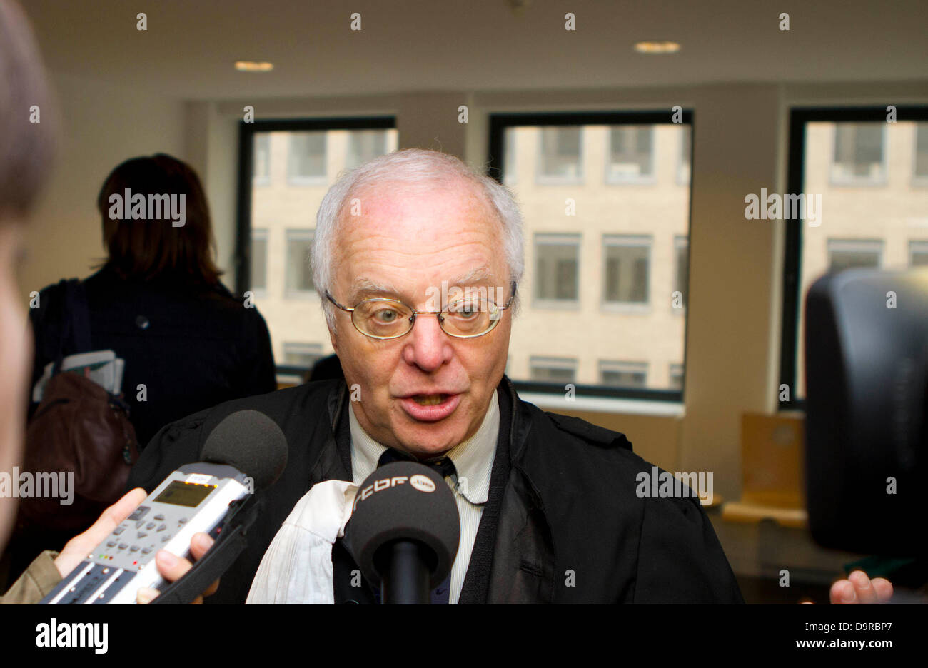 Lawyer Alain Berenboom talk to the press at the assessment of the case ...