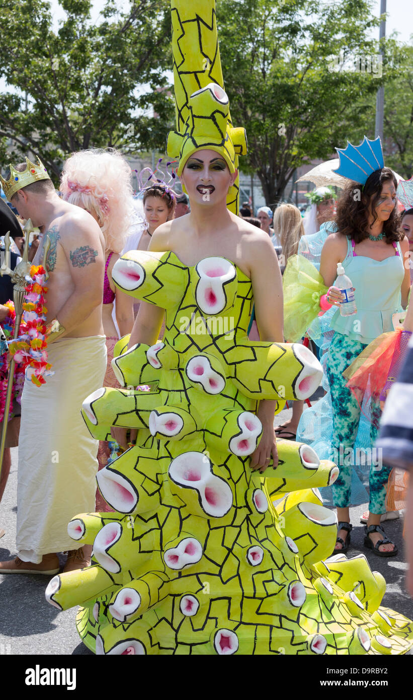 Mermaid Parade Coney Island Stock Photo - Alamy