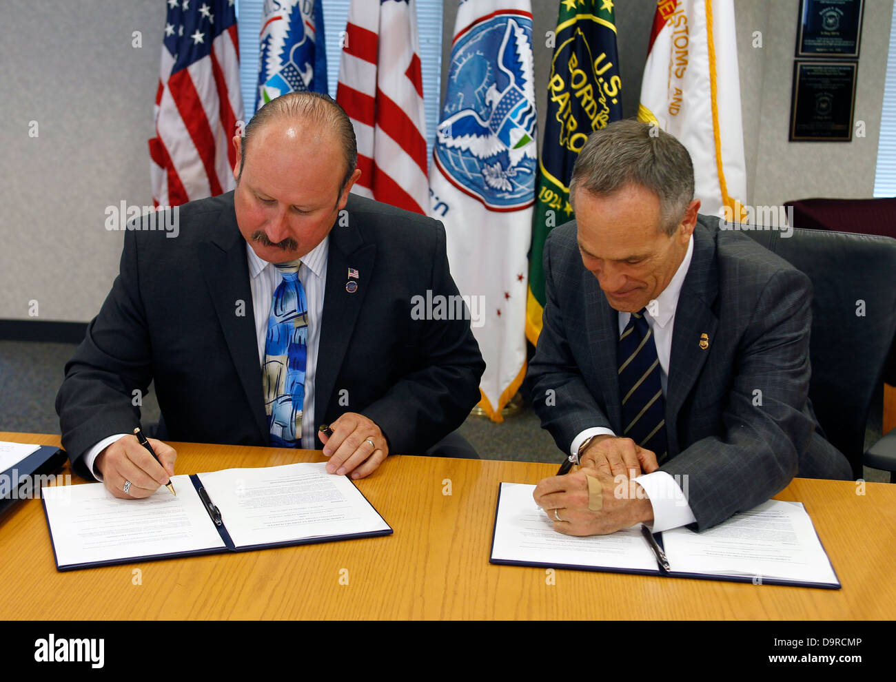 001 U.S. Customs & Border Protection Commissioner Alan D. Bersin ...