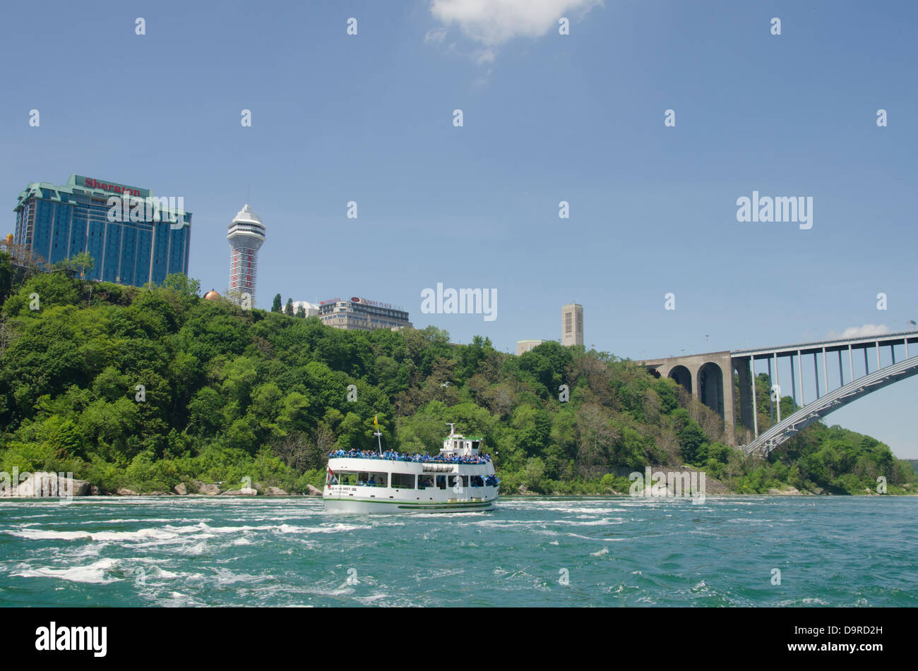 Peace bridge niagara river hi-res stock photography and images - Alamy