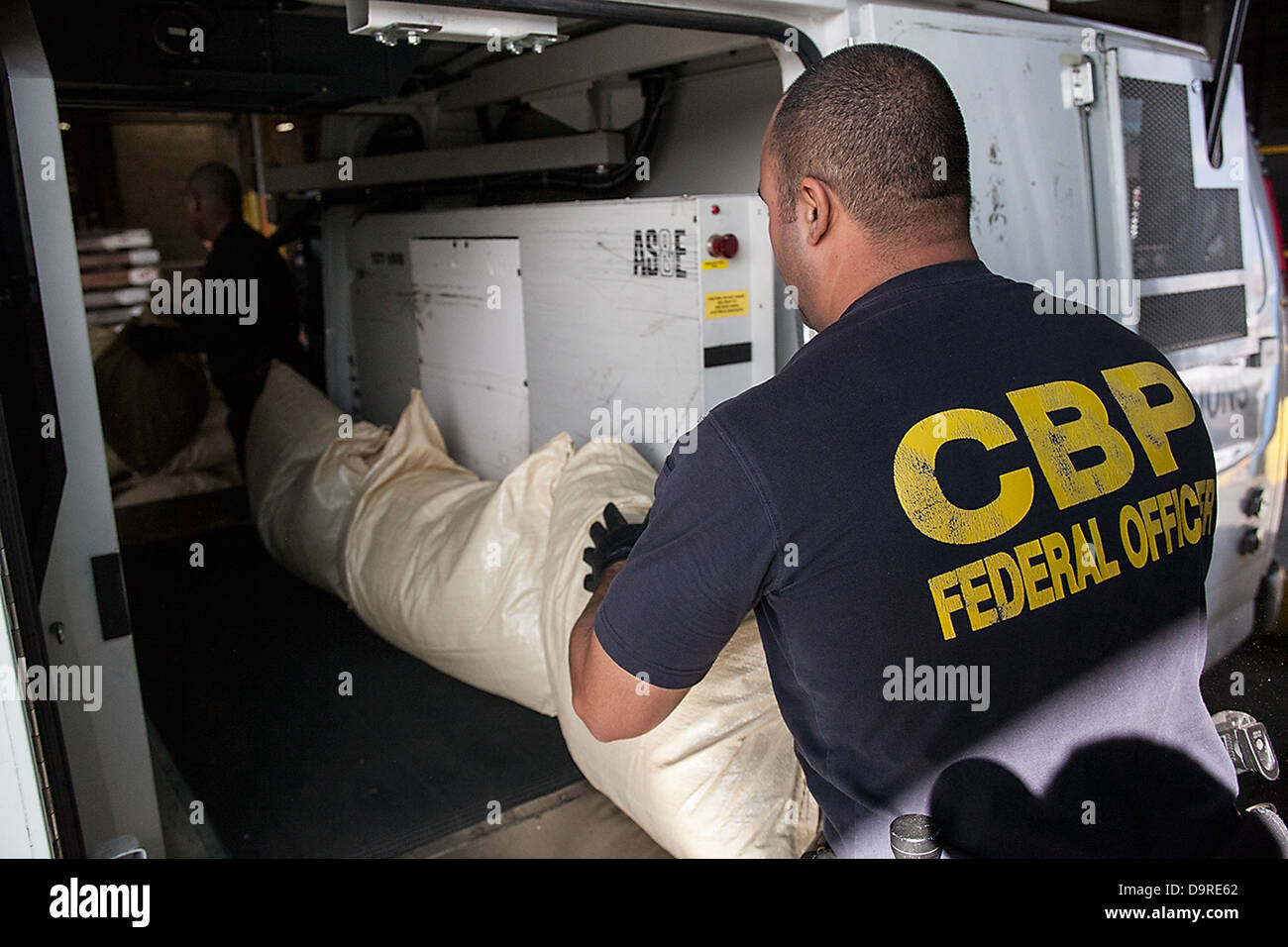 This photo marks the first cargo container inspection conducted by U.S ...