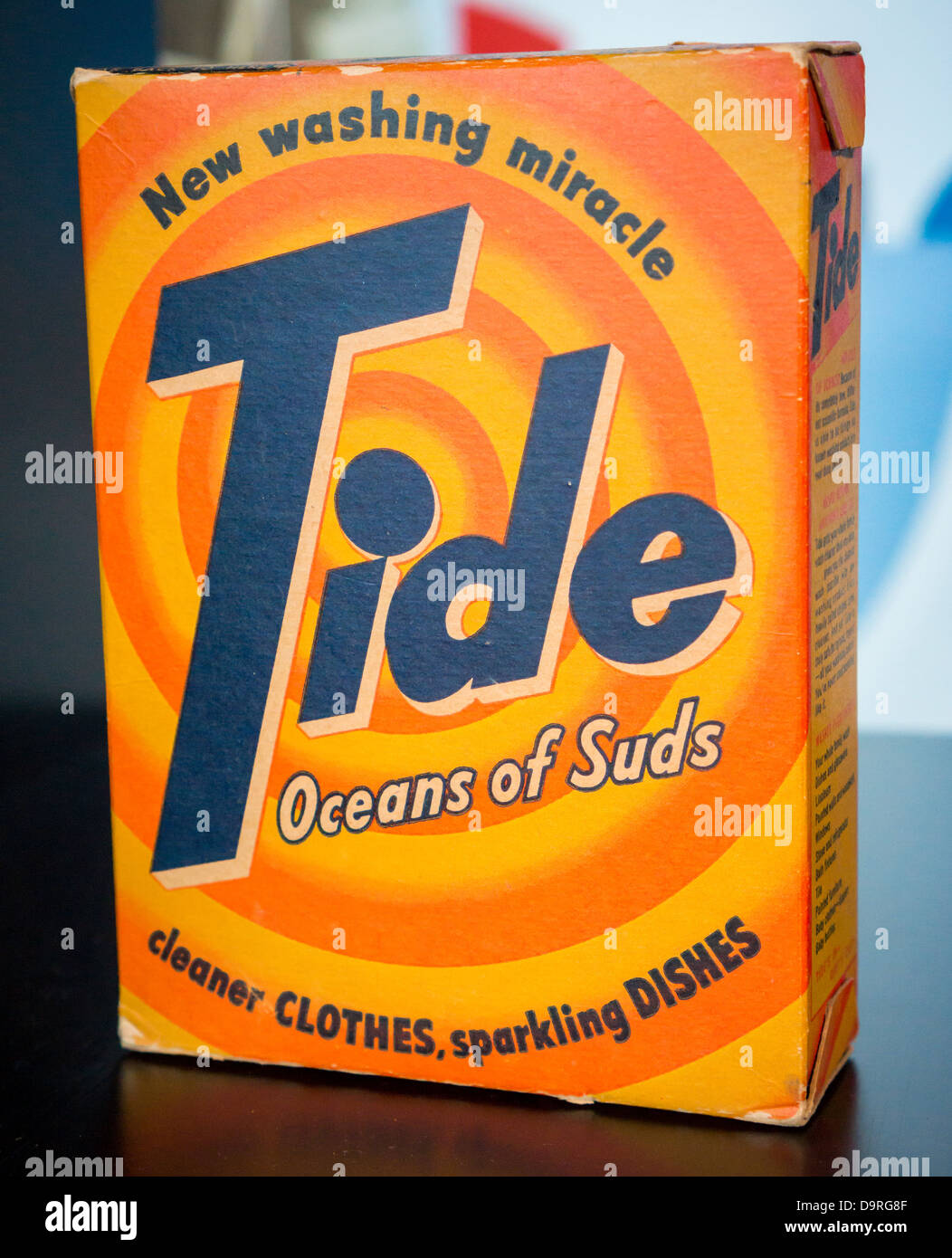 Tide Detergent Logo