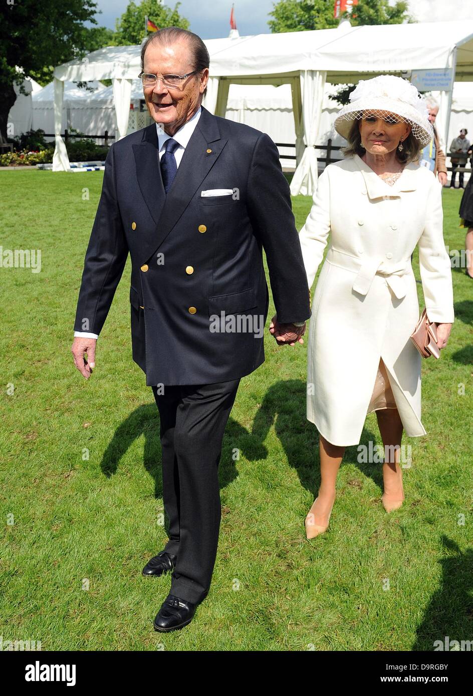 Aachen, Germany. 25th June 2013. Actor Roger Moore (R) and his Danish ...
