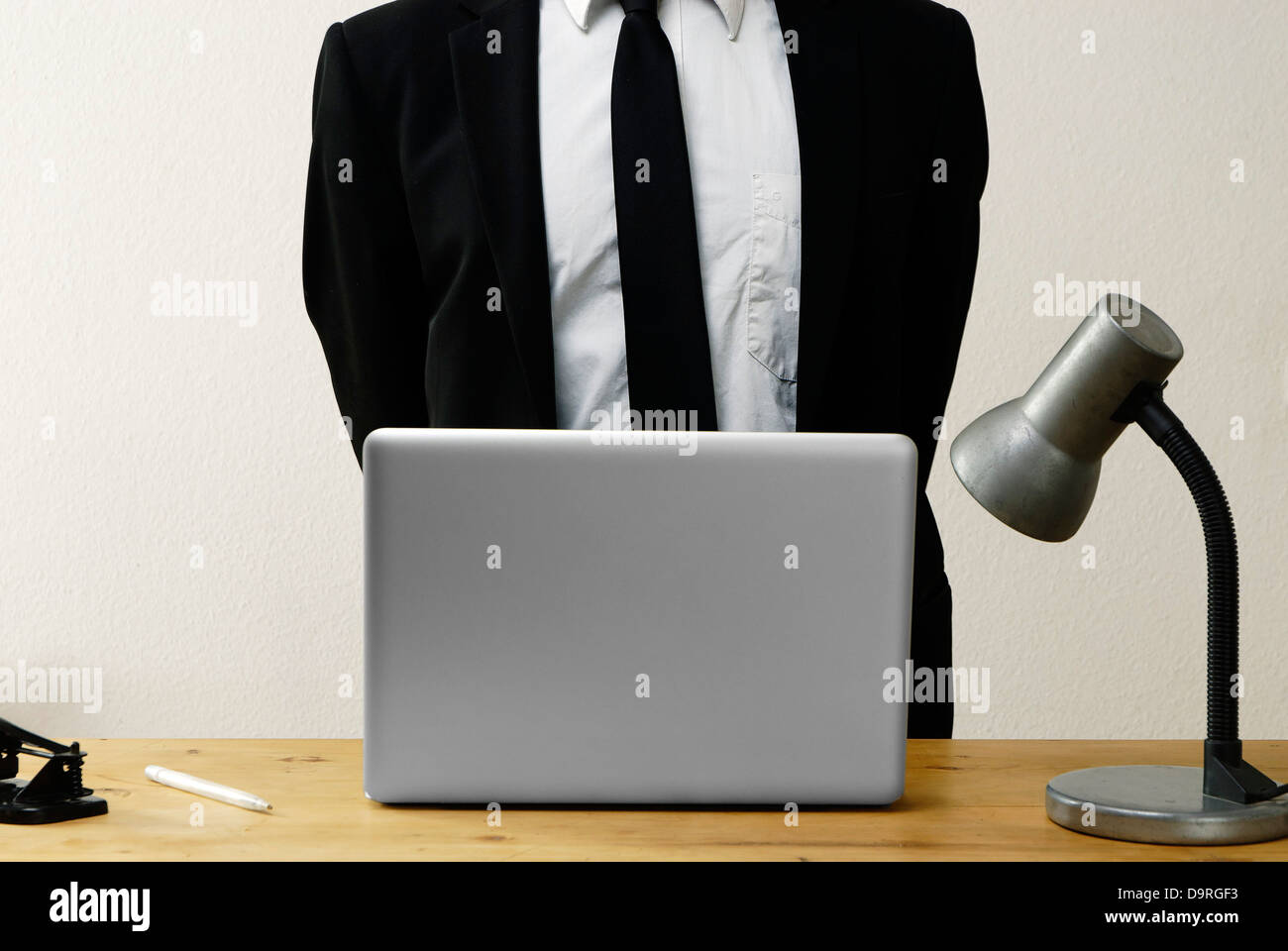 Laptop win hi-res stock photography and images - Alamy