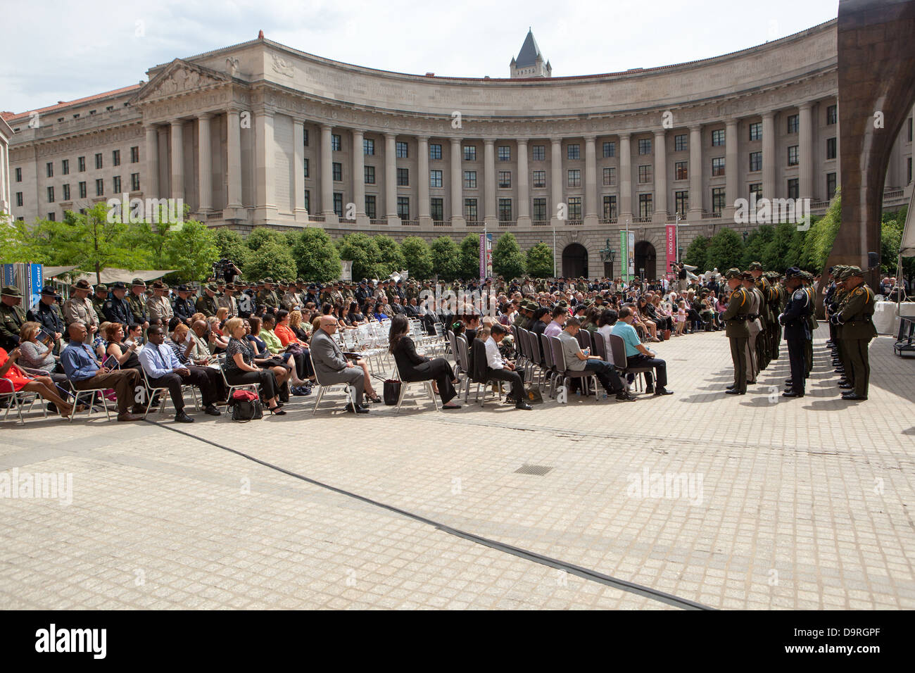 The 2013 Customs and Border Protection Valor Memorial and Wreath Laying ...