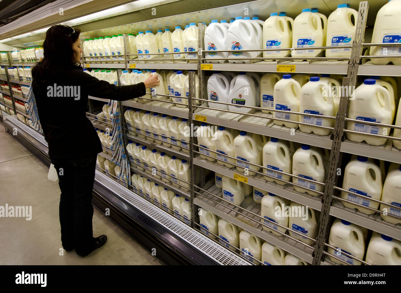 Supermarket Milk High Resolution Stock Photography and Images - Alamy