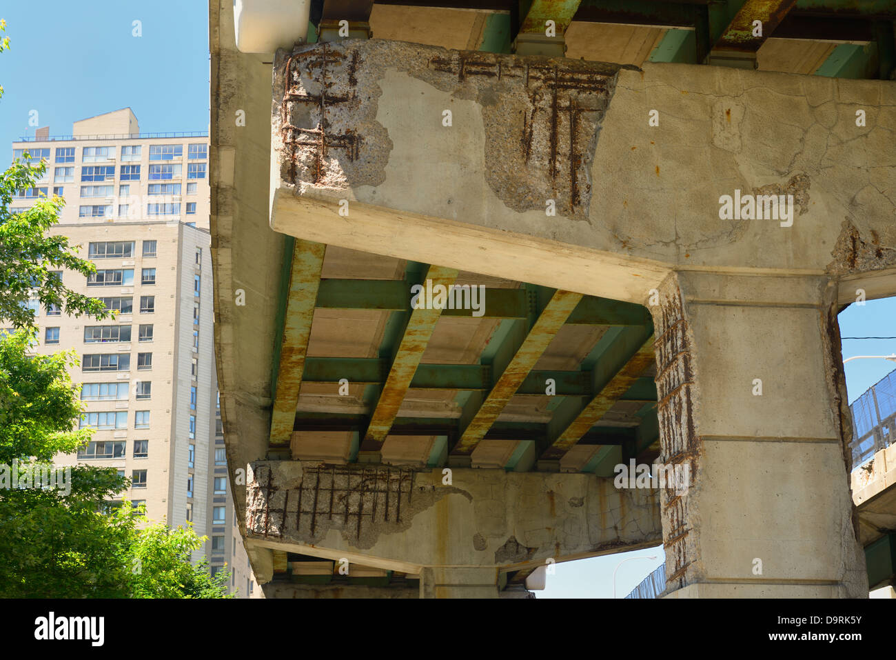 Crumbling concrete and rust under the Gardiner Expressway Toronto ...