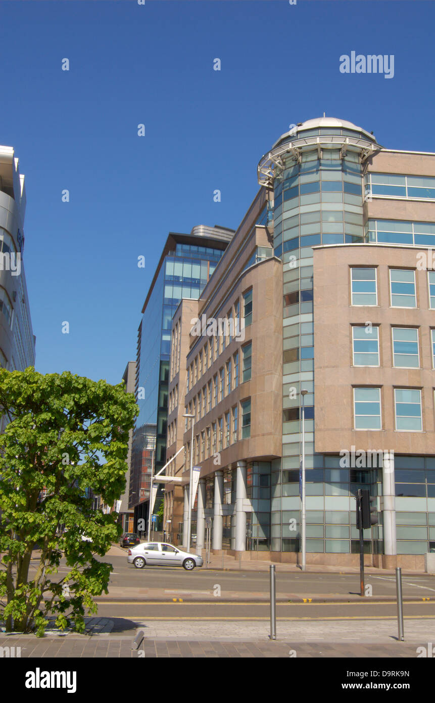 Modern offices at Atlantic Quay in Glasgow, Scotland Stock Photo - Alamy