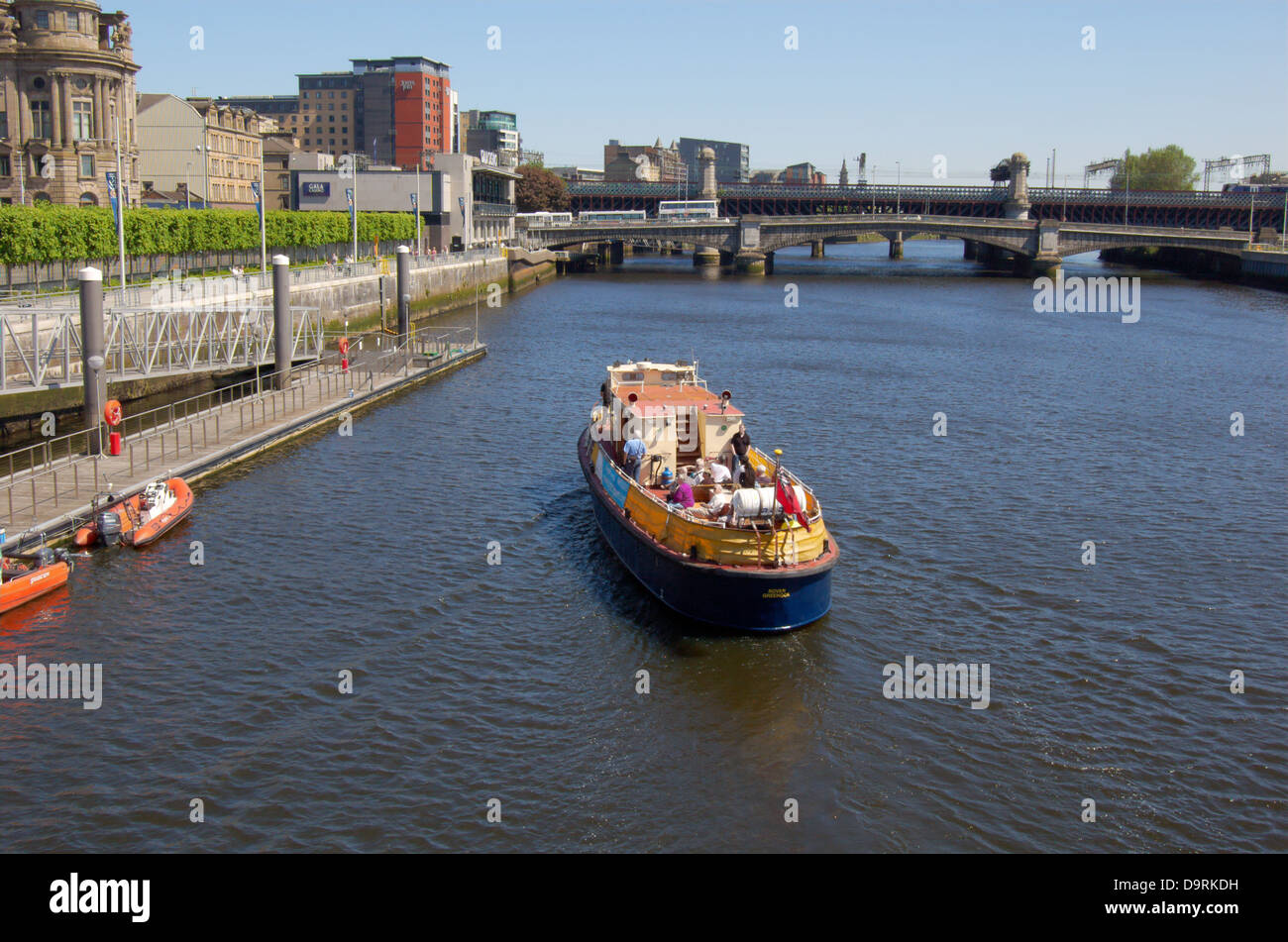 Passenger ferry on the Clyde in Glasgow, Scotland Stock Photo - Alamy