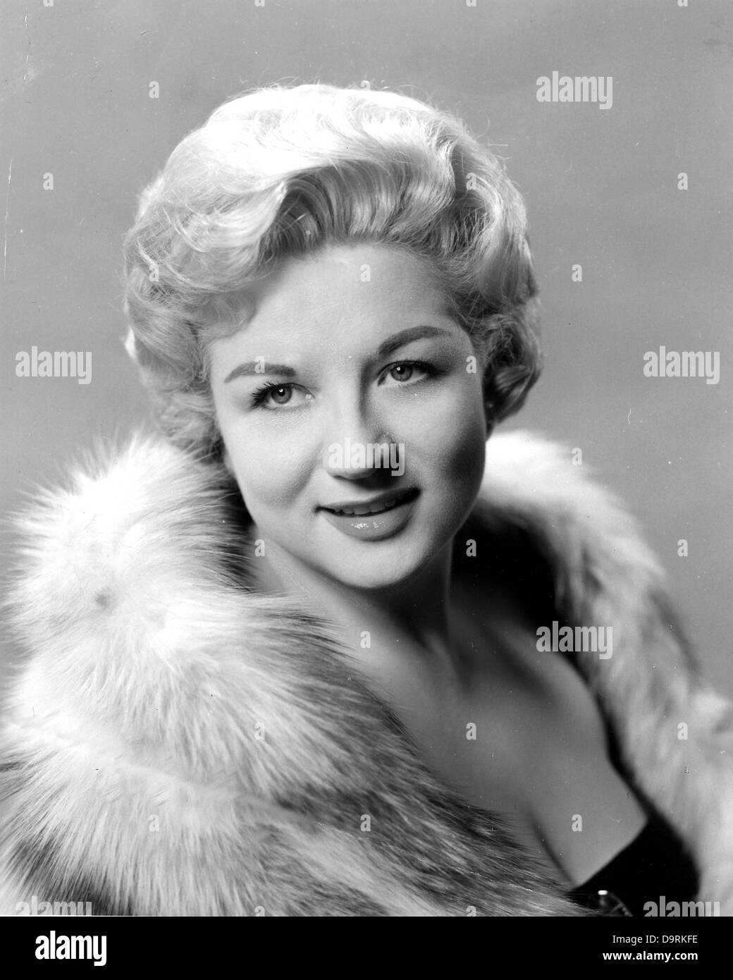 ANNE SHELTON (1923-1994) English popular singer Stock Photo - Alamy
