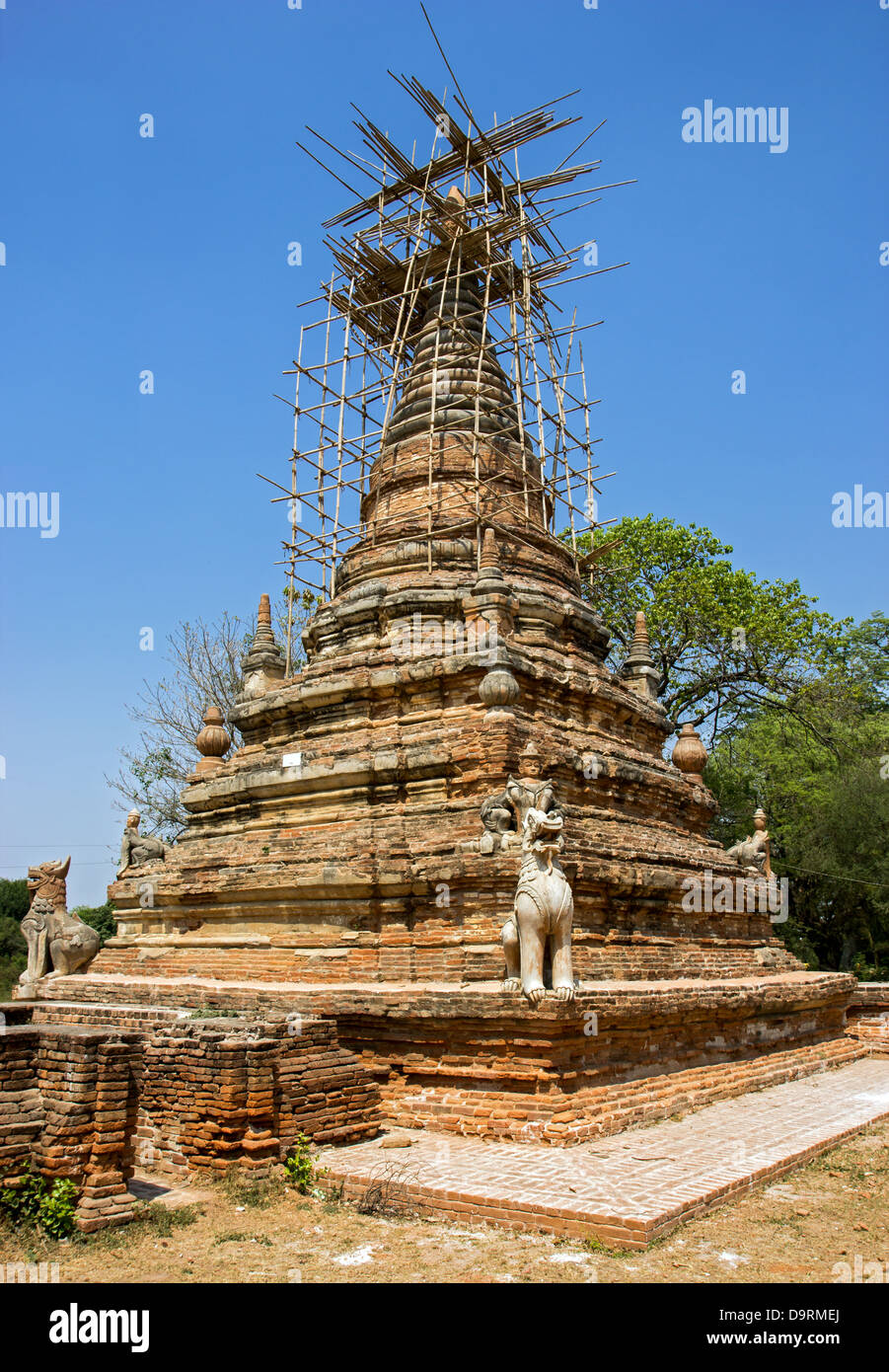 repair of monuments Stock Photo - Alamy