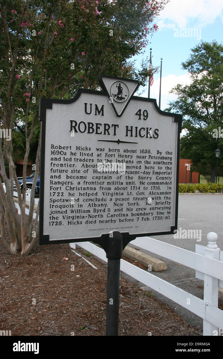 ROBERT HICKS Robert Hicks was born about 1658. By the 1690s he lived at ...