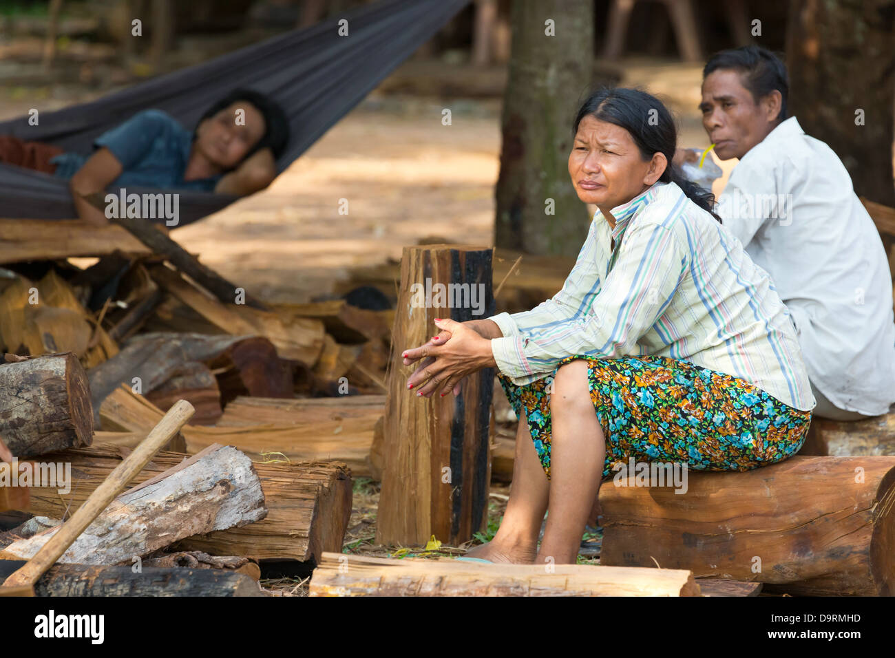 People at their everyday activities hi-res stock photography and images ...