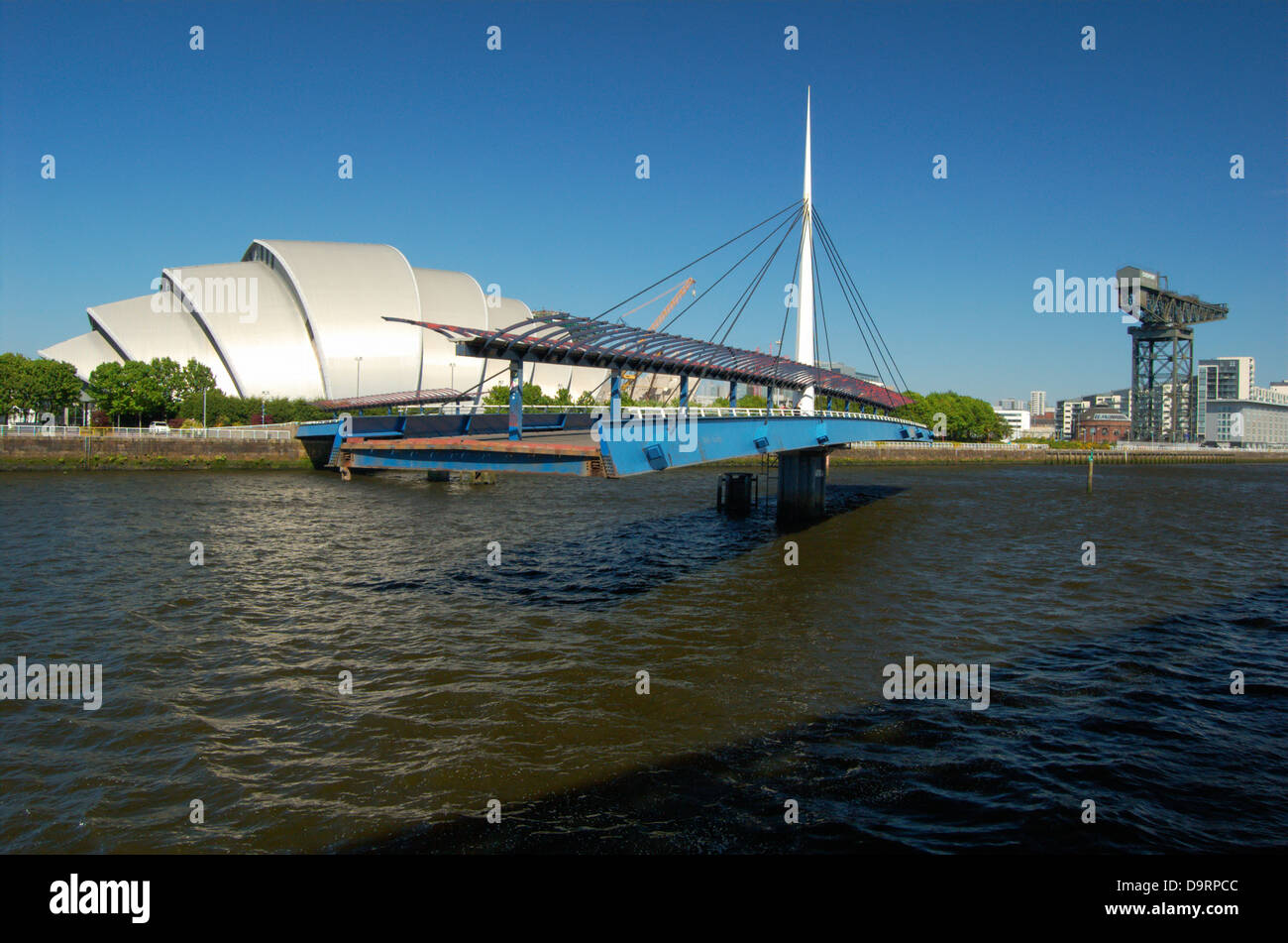 Bells Bridge over the Rver Clyde in Glasgow, Scotland Stock Photo - Alamy