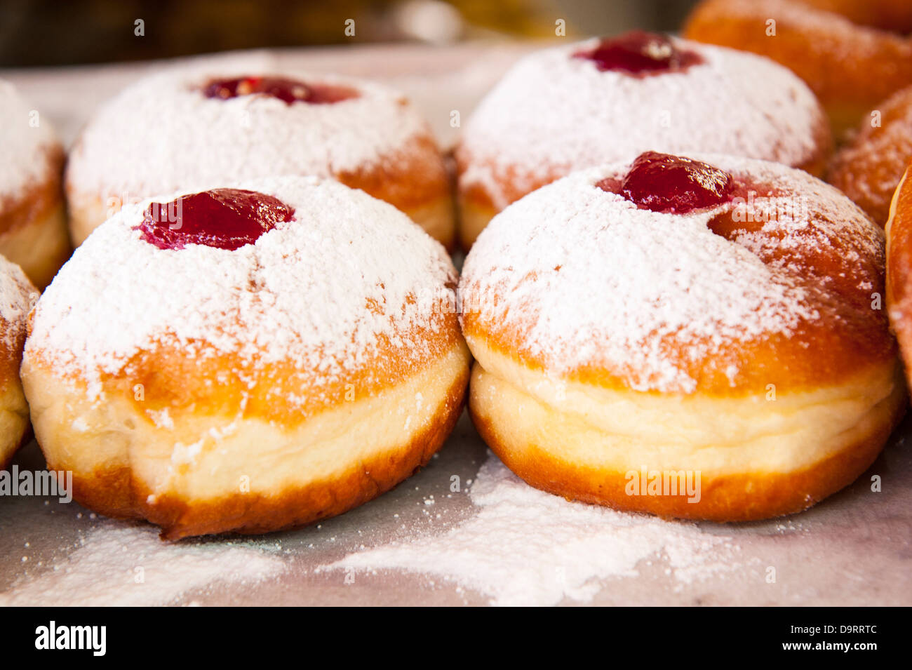 Donuts with sugar hi-res stock photography and images - Alamy
