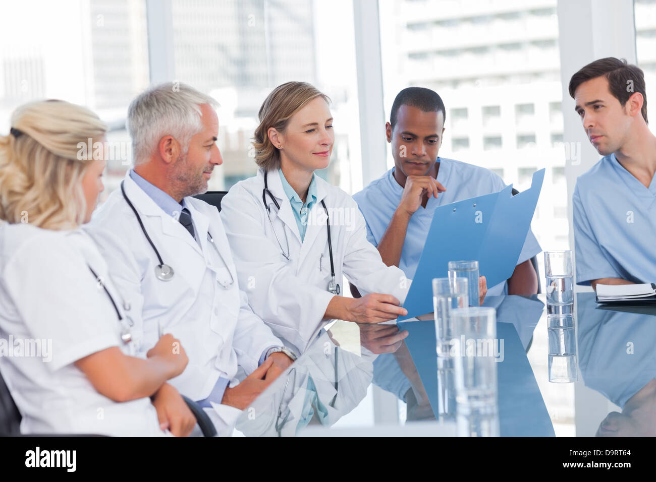 Medical team working office hi-res stock photography and images - Alamy