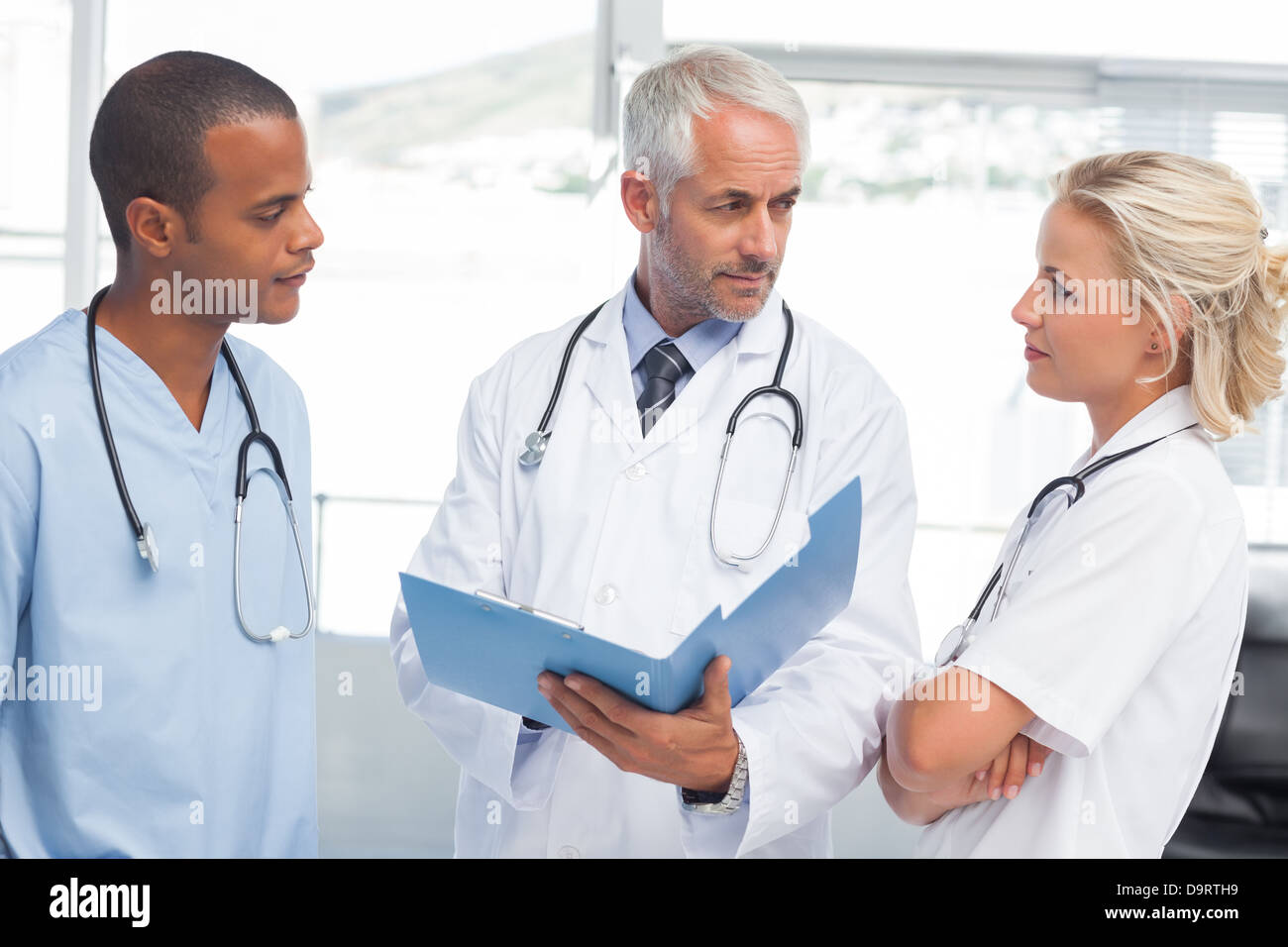 The three doctors hi-res stock photography and images - Alamy