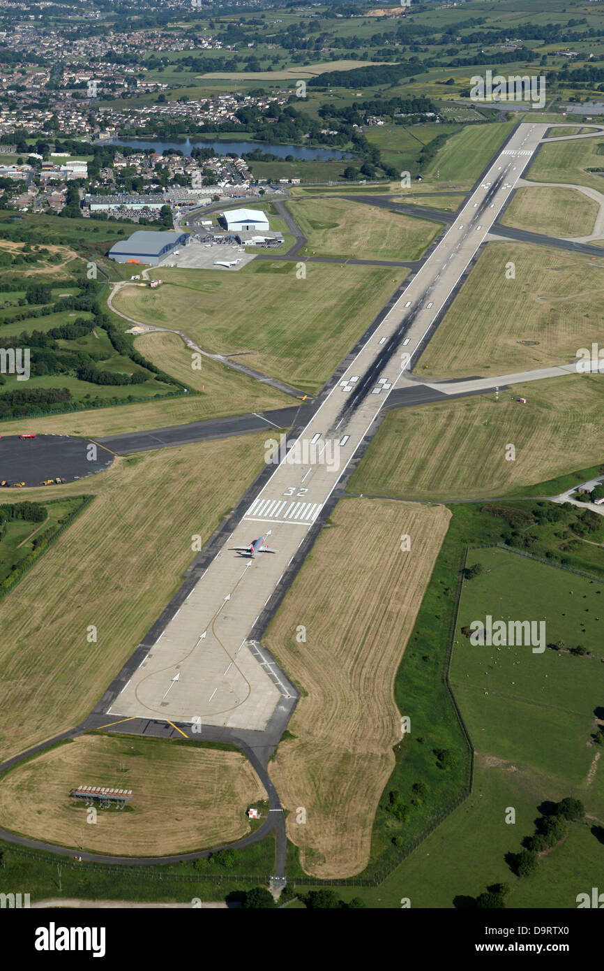 Lba leeds bradford airport hi-res stock photography and images - Alamy