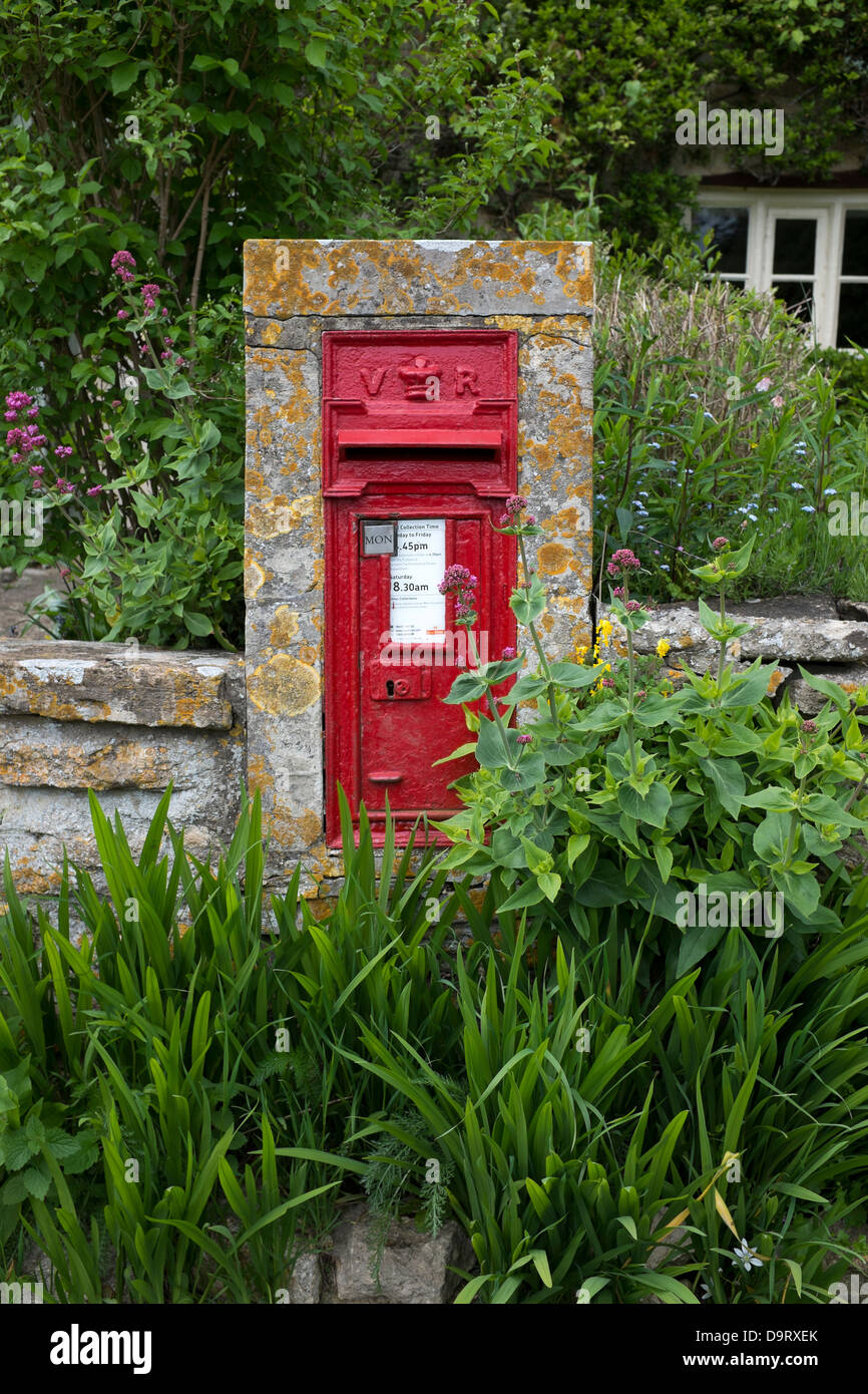 Postbox wall hi-res stock photography and images - Alamy