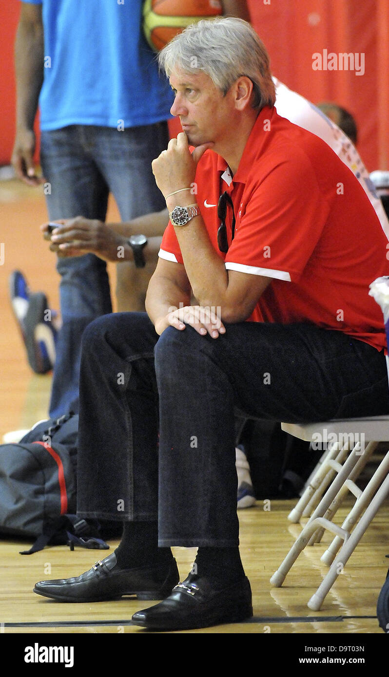 June 25, 2013 - Colorado Springs, NM, U.S. - UNM's head basketball ...