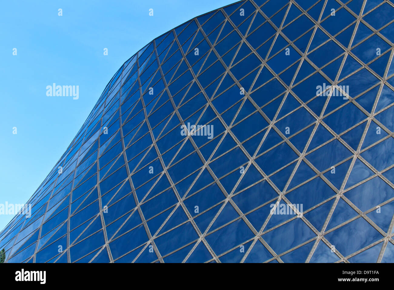 Roy thomson hall hi-res stock photography and images - Alamy