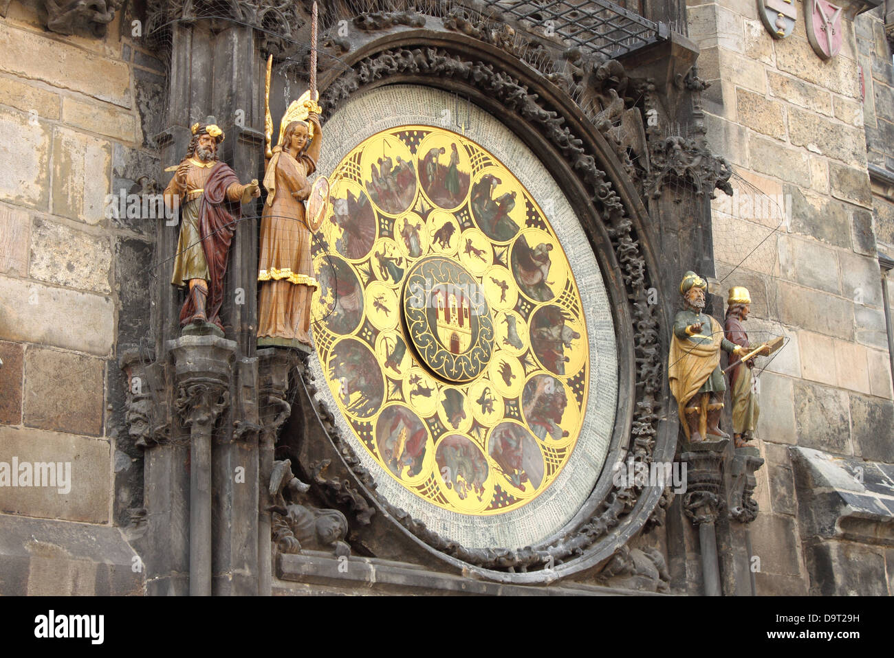 Calendar dial detail hi-res stock photography and images - Alamy