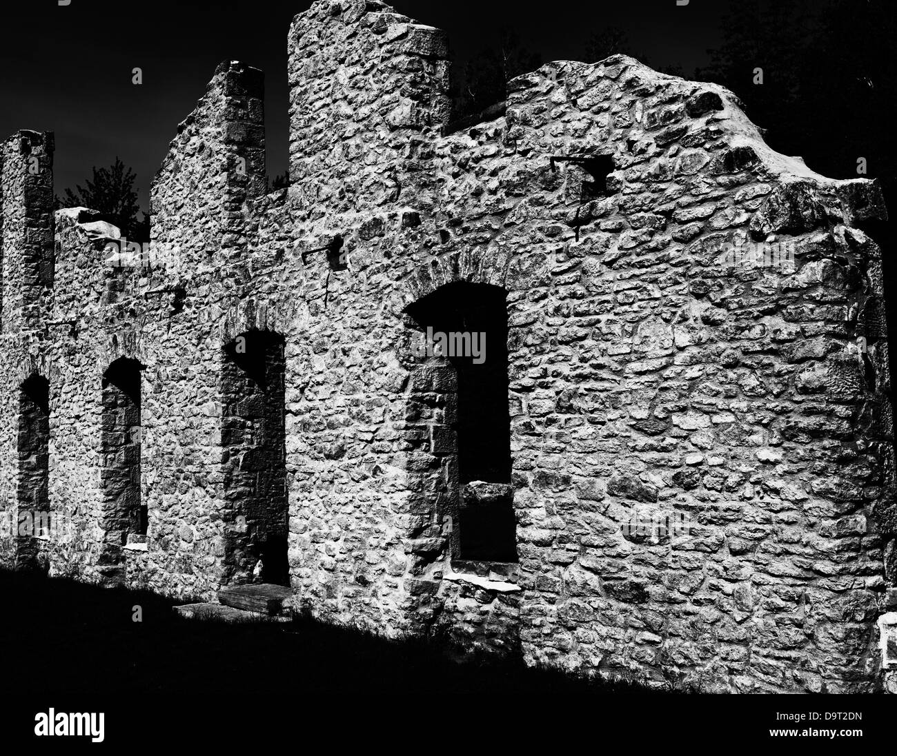 Old stone ruins Black and White Stock Photos & Images - Alamy