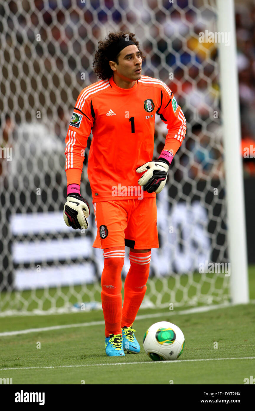 Guillermo ochoa mexico hi-res stock photography and images - Alamy