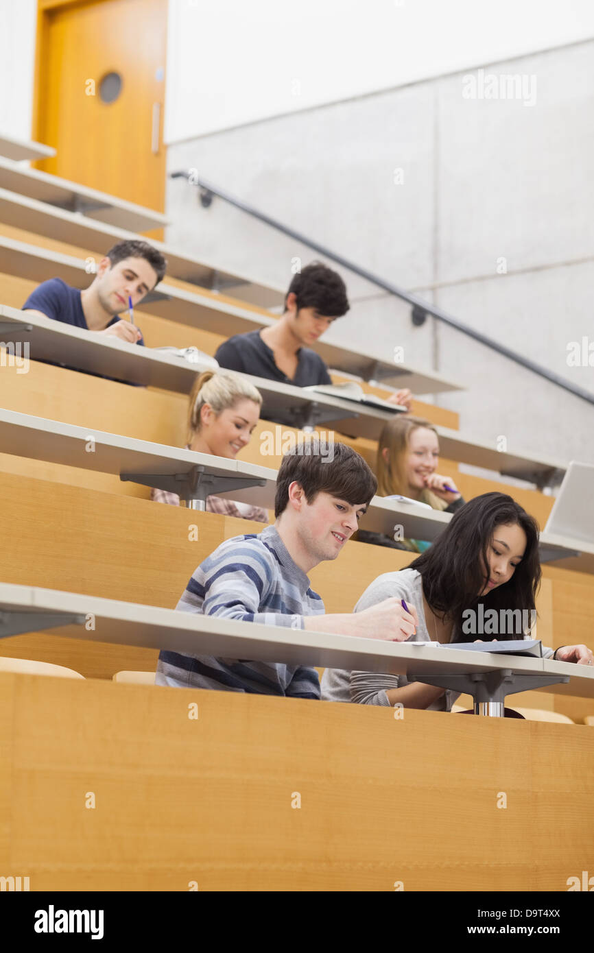 Students lecture hall hi-res stock photography and images - Alamy