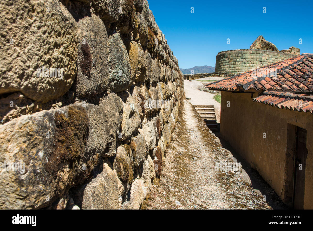 Largest inca structure hi-res stock photography and images - Alamy