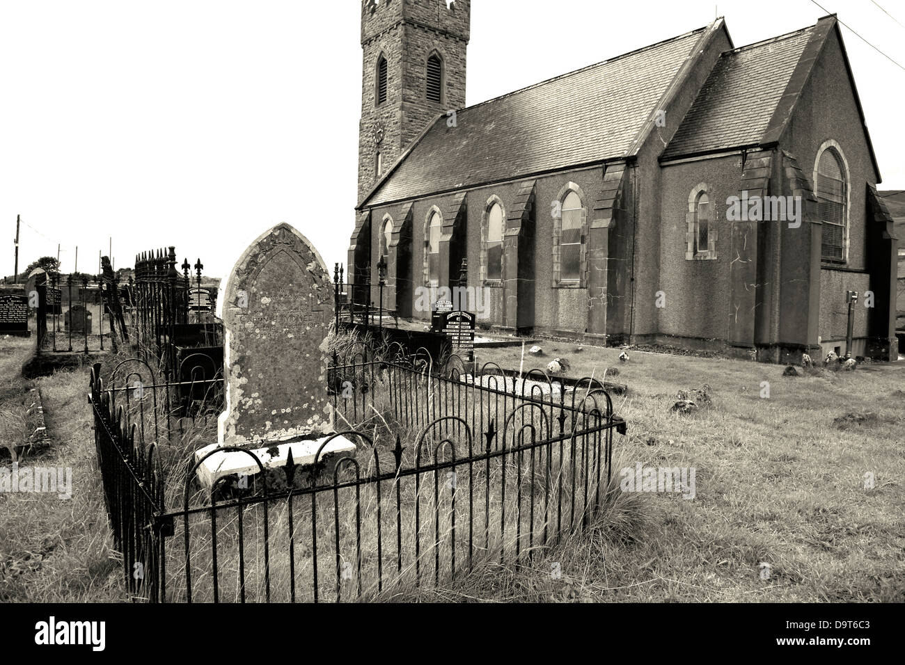 Donegal town church of ireland hi-res stock photography and images - Alamy