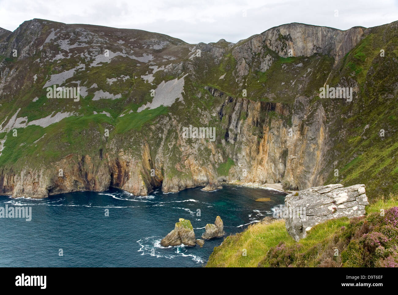 Irish seascapes hi-res stock photography and images - Alamy