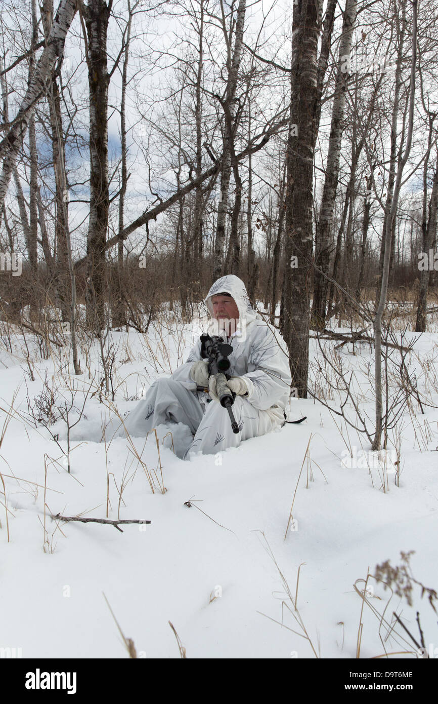 Coyote hunting hi-res stock photography and images - Alamy