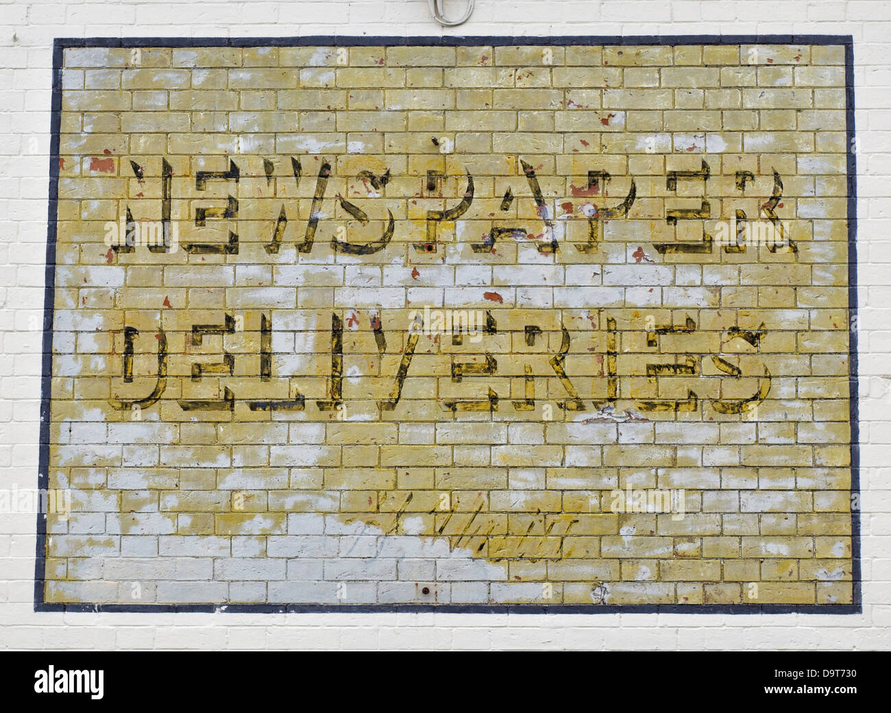 Newspaper placard hi-res stock photography and images - Alamy