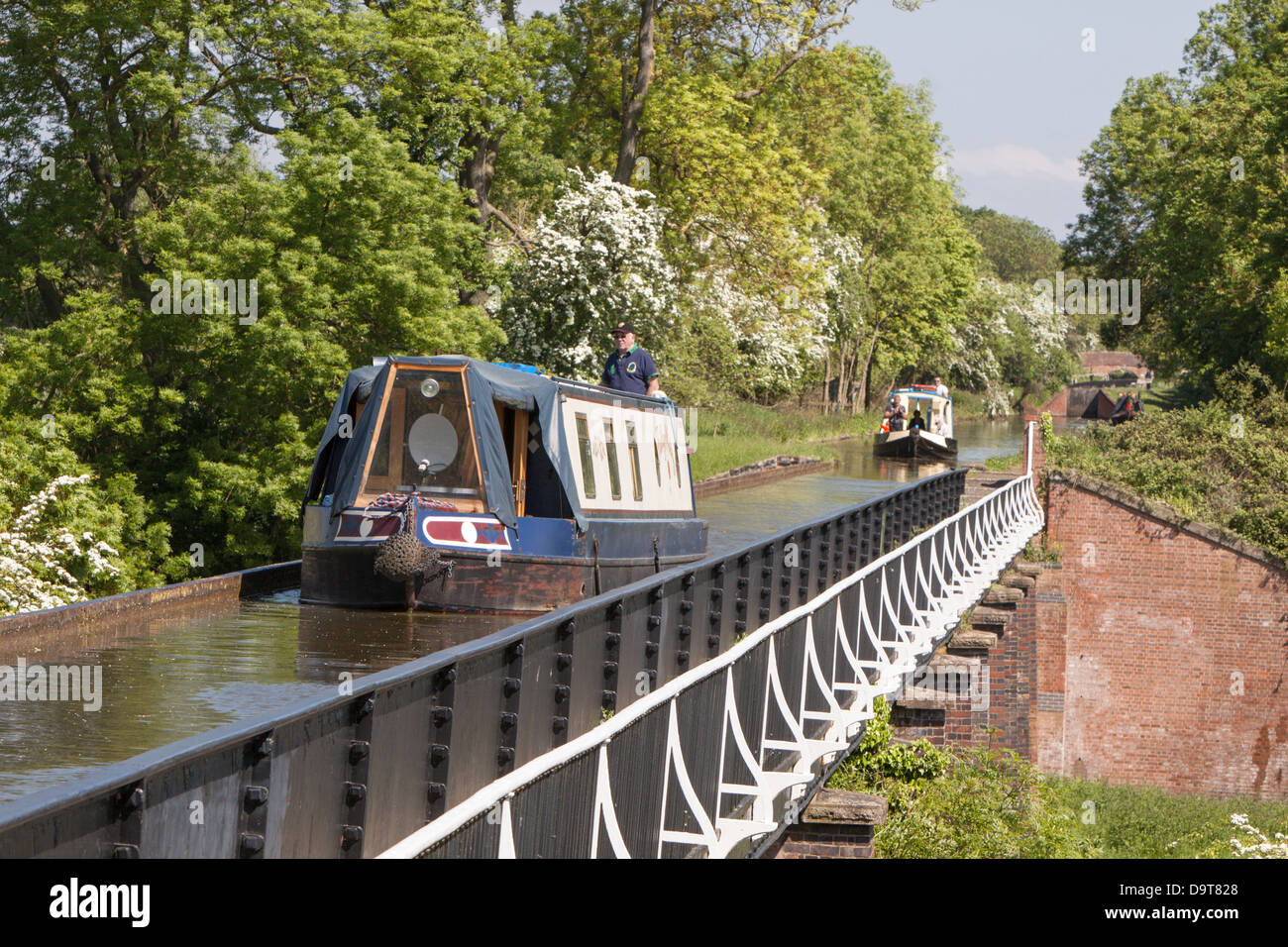 Canal aquaduct aquaducts hi-res stock photography and images - Alamy