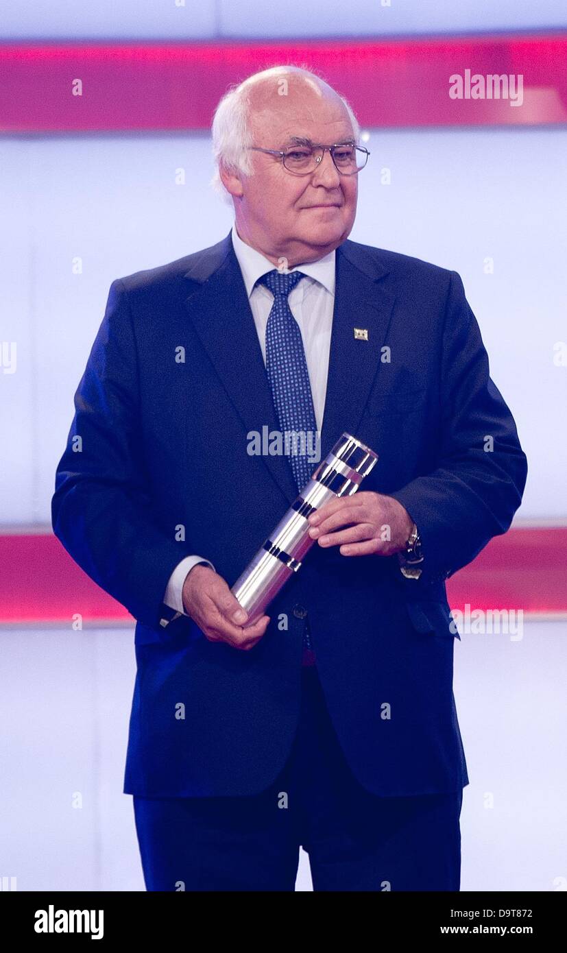 Award winner in the category 'Life Time Achievement', tunneler ...