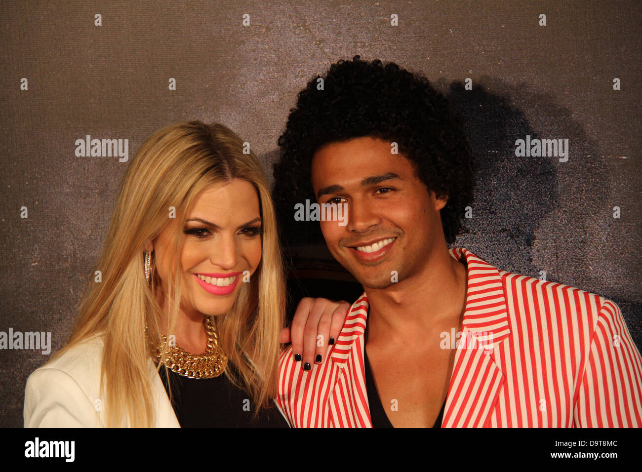 Australia red carpet worker hi-res stock photography and images - Alamy