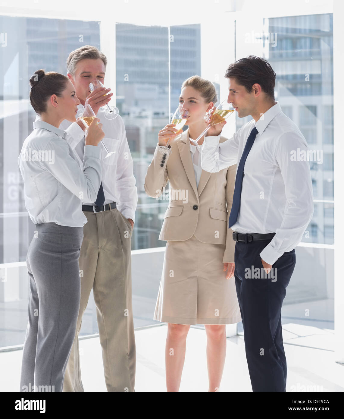 Team business people hi-res stock photography and images - Alamy