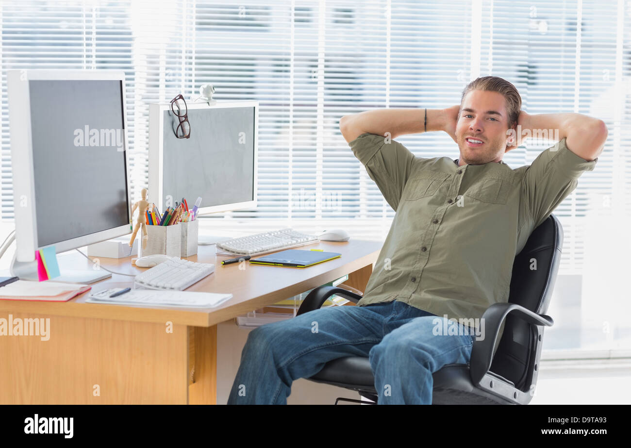 Adult looking at computer screen back hi-res stock photography and ...