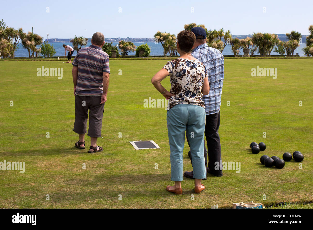 Bowling at Torquay,Torbay,Devon, BOATS, BLUE, SEA, SKY, SEASIDE, SCENE ...